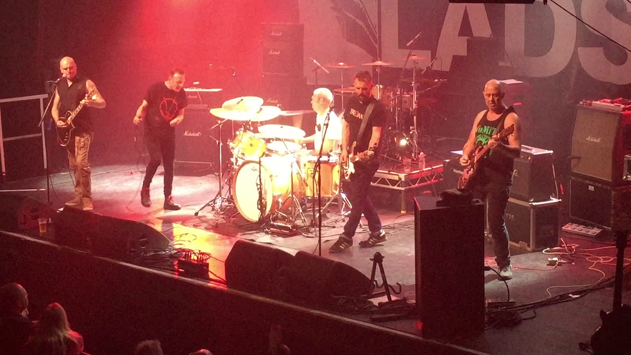 VoMIT "21st Century News" Live @ The Ritz , Manchester 02/11/18 - YouTube