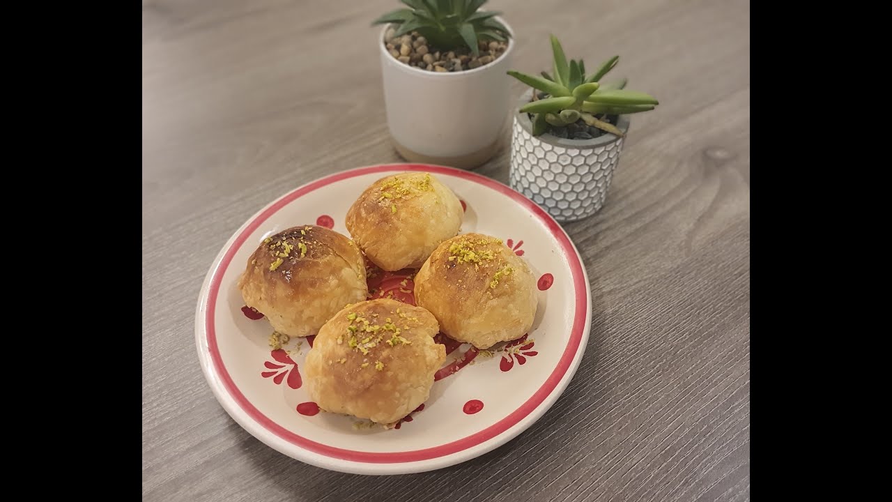 Mawa Puffs | Ganesh Chaturthi Special | Festival Special Recipe | - YouTube