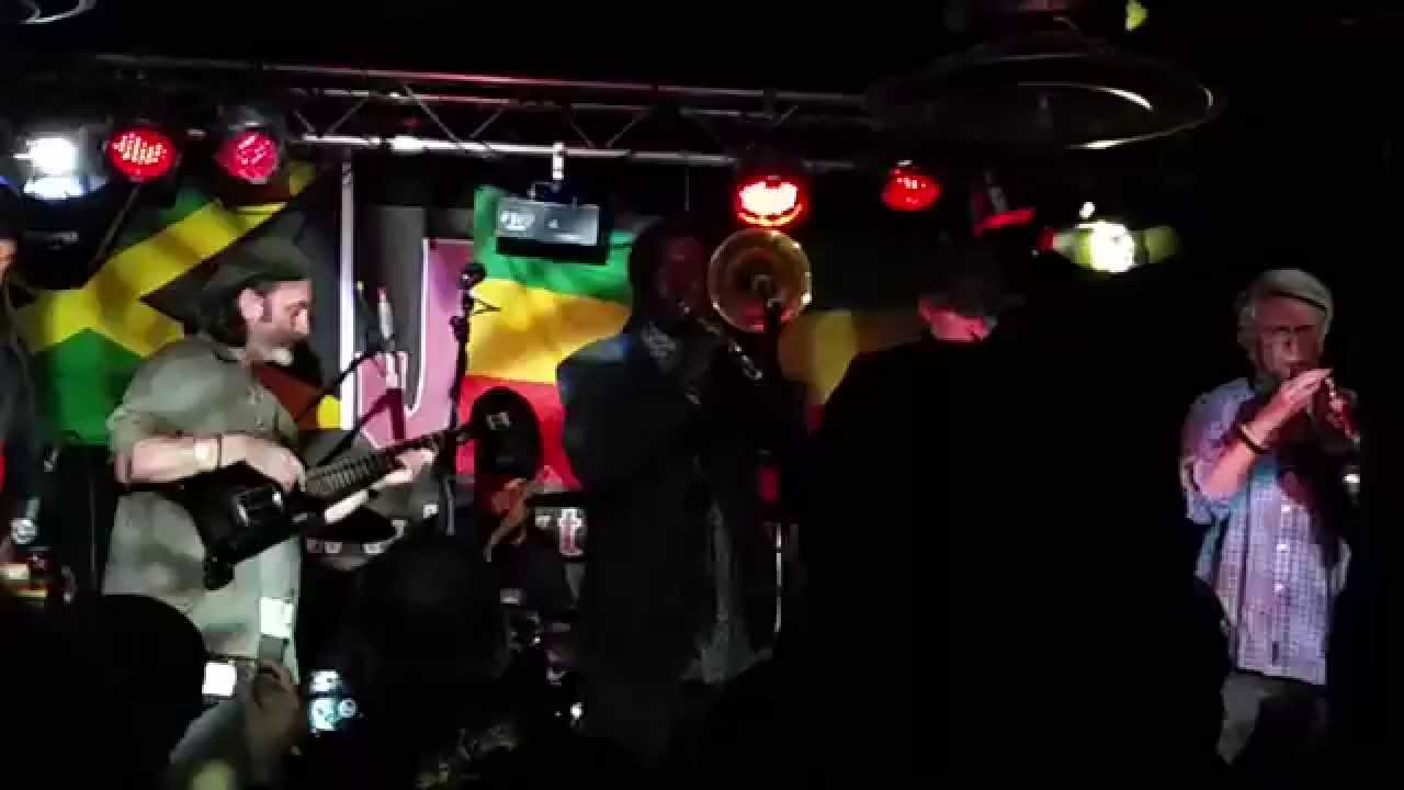 Vin Gordon & Real Rock Band - Promised Land - YouTube