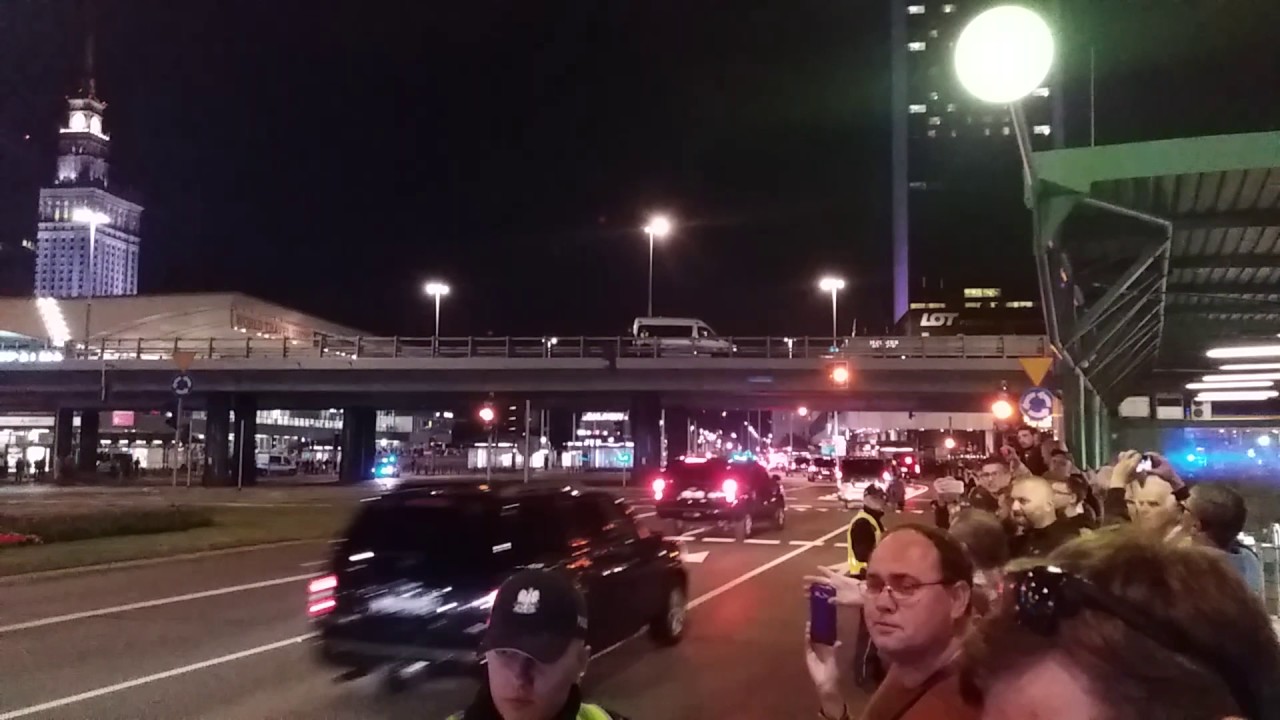 Mr. President Donald Trump's Night Motorcade - Warsaw, Poland - YouTube