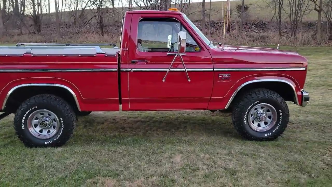 1985 Ford F150 4x4 Interior