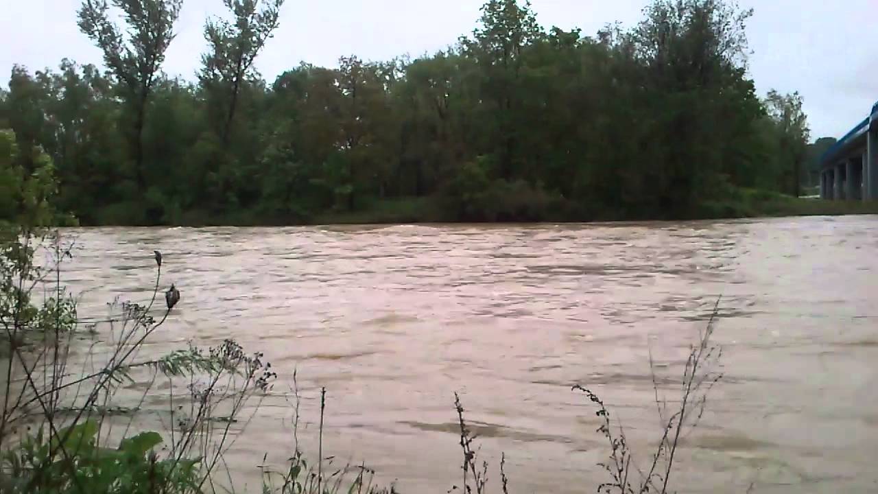 Rzeka Raba - Dobczyce (Nowy Most) 16.05.2014 - YouTube