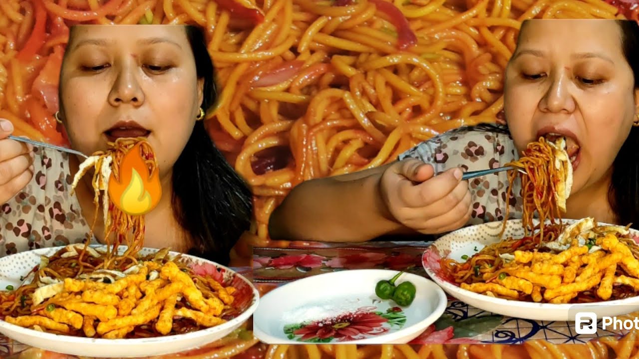 EATING SPICY 🔥 EGG CHOWMEIN 🍜 WITH KURKURE BIG BITE EATING CHALLENGES ...