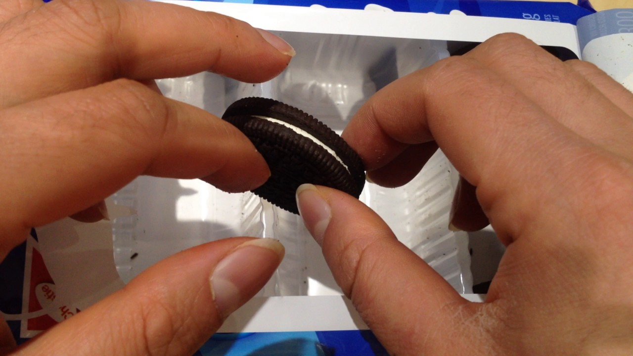 ASMR Tracing & Tapping Cookies Eating Sounds - YouTube