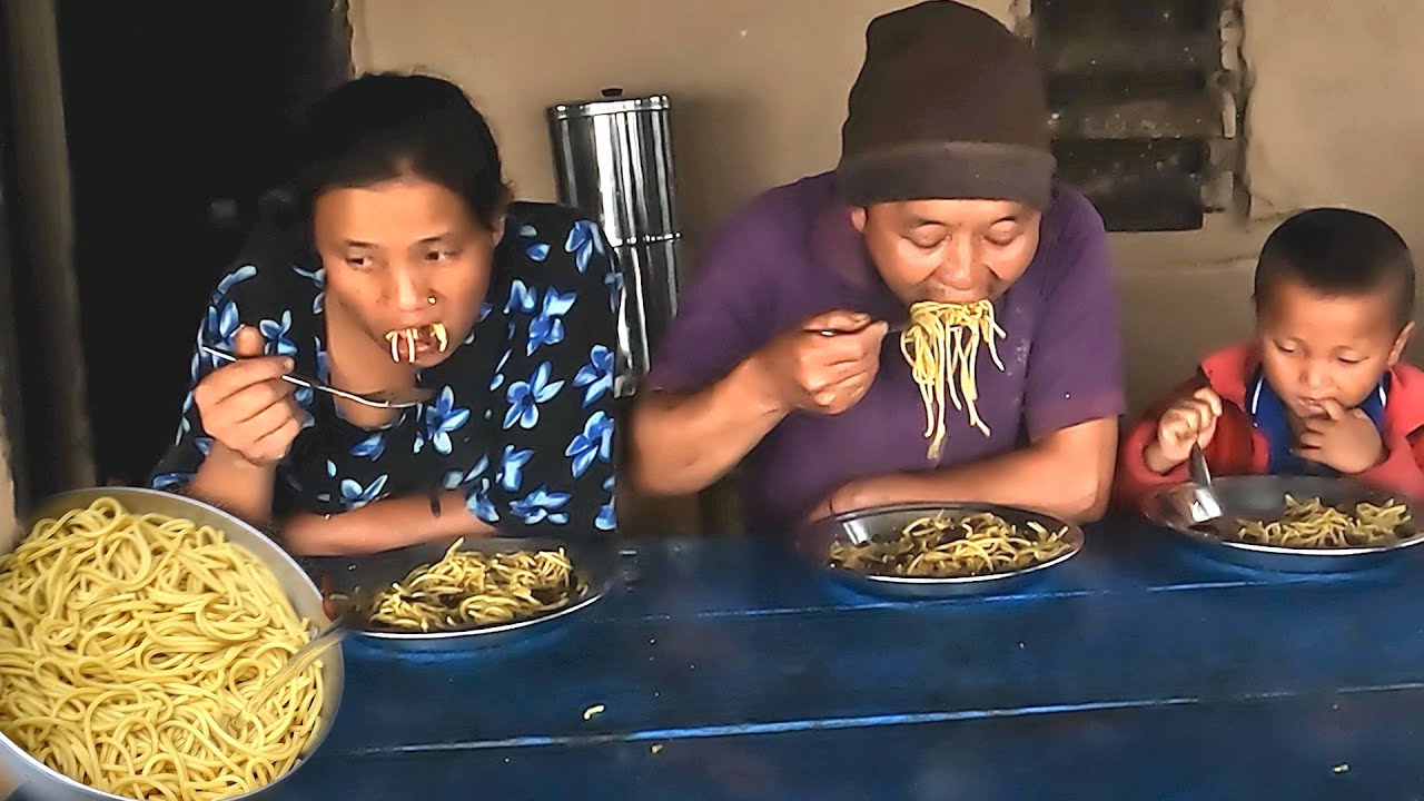 buff noodles cooking & having with family || bhumi kitchen || village ...