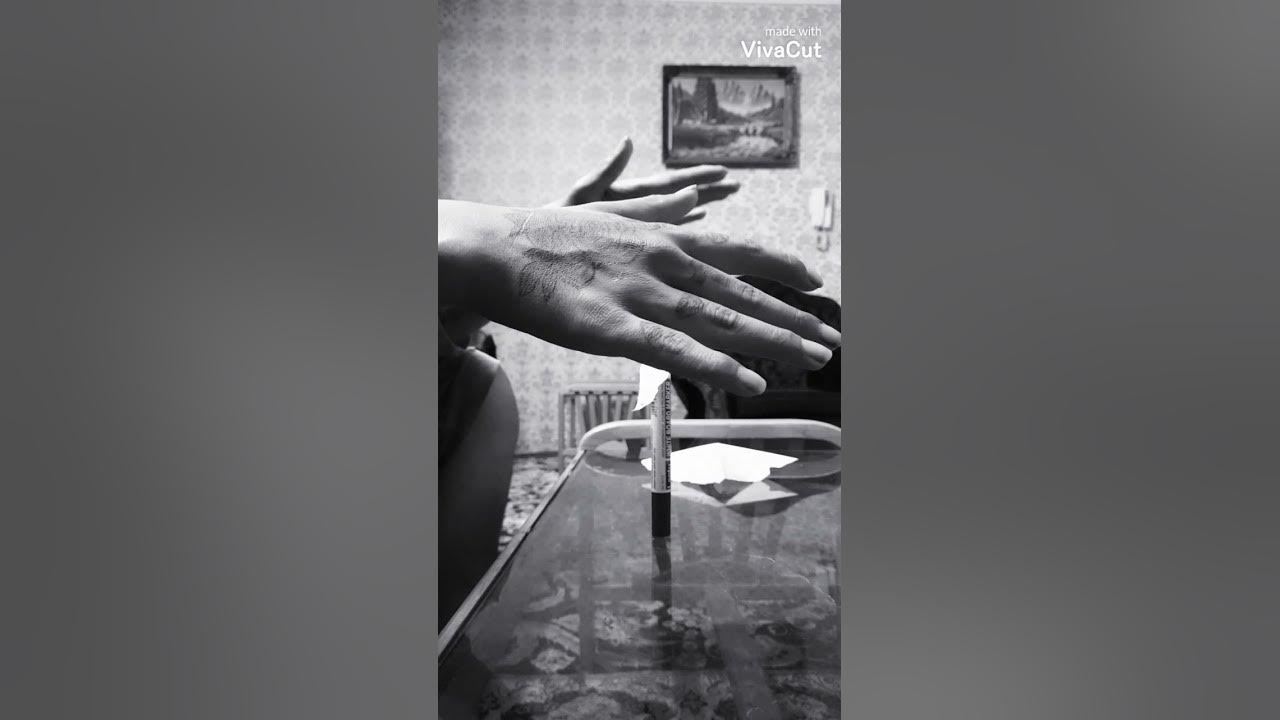 یکی از صد قدرت انسان تلکنزی یا همون جابه جایی اجسام بدون لمس کردن جسم انجام میشه Youtube