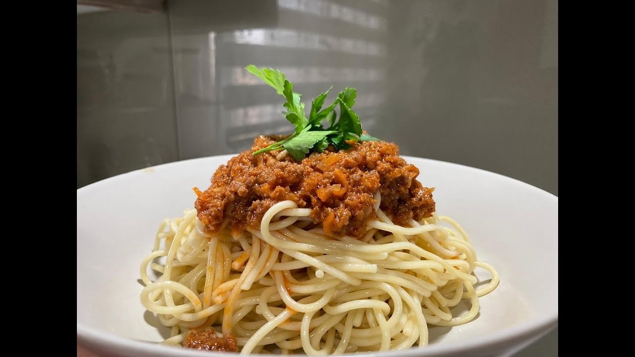 Nefis Bolonez Sos Tarifi (SpagettiBolonez) - YouTube