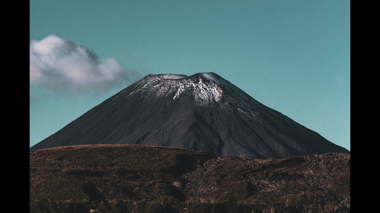Looking inside volcanoes with Professor Chris Jackson - YouTube