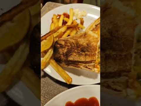 Et SI on test  le restaurant \