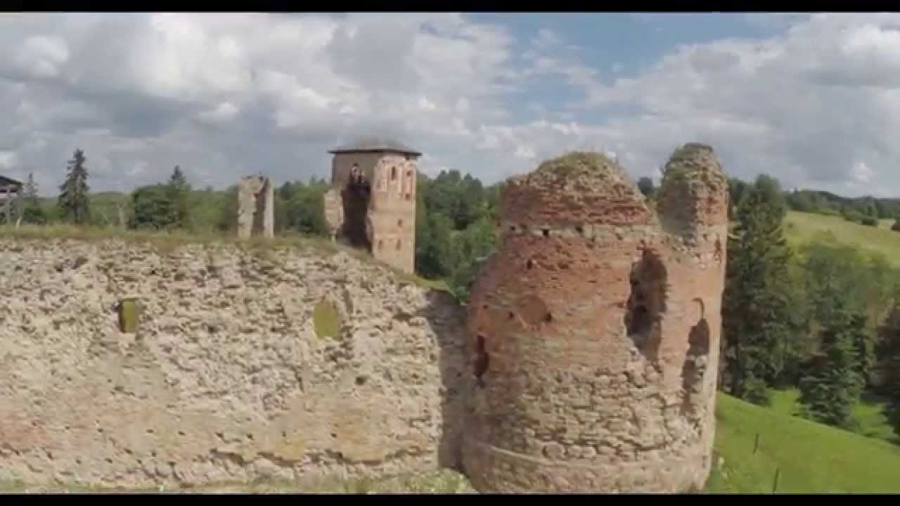 Vastseliina piiskopilinnus - Vastseliina Bishop's Castle, Estonia - YouTube