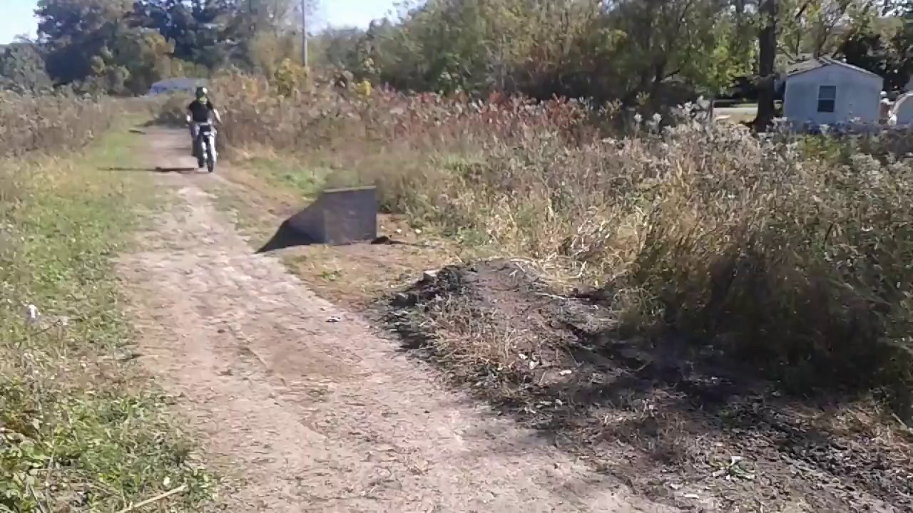 2000 Kx 80 jumping wooden fmx ramp - YouTube