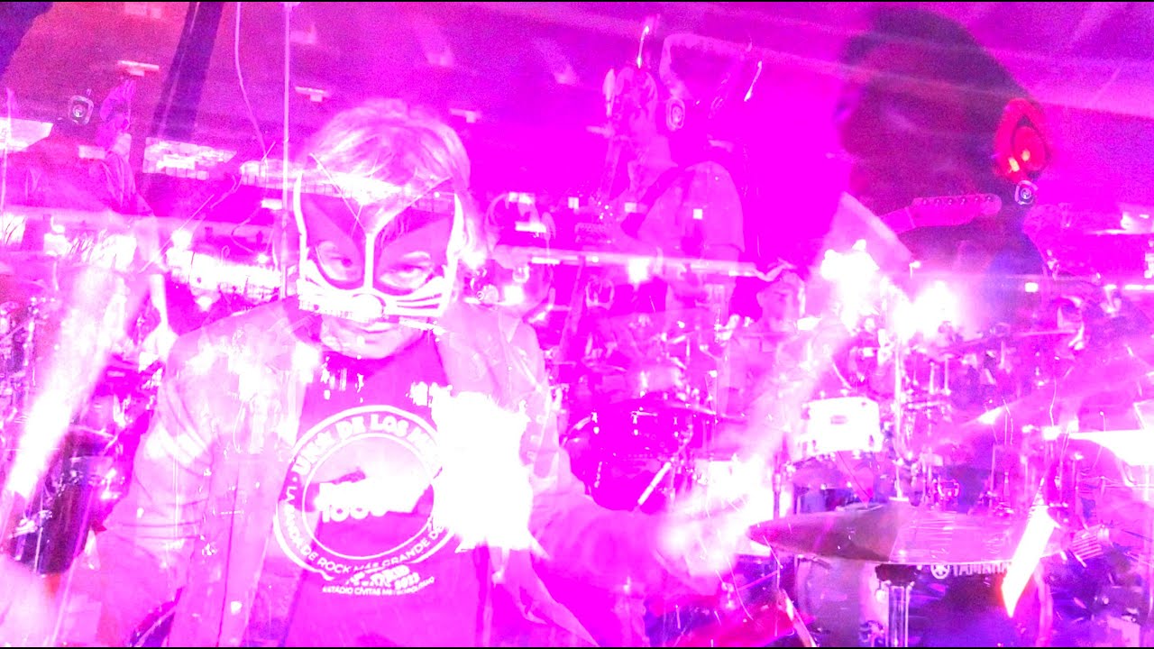 Rock and Roll all Nite R1K live in Rome - YouTube
