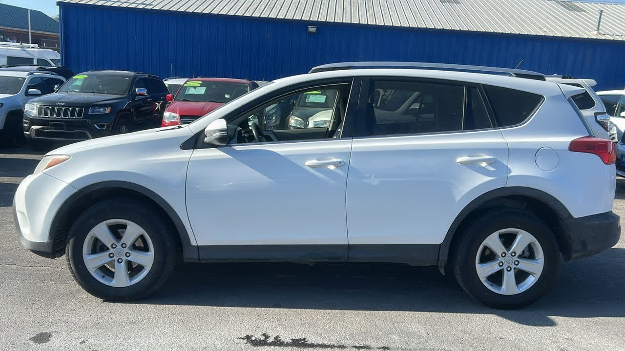 2017 Toyota RAV-4 XLE AWD Pleasant Hill, Des Moines, Ames, Cedar Rapids ...