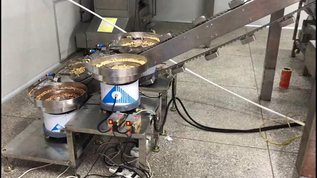 Electronic scale packaging machine-420 electronic scale vibrating plate + elevator , food ...