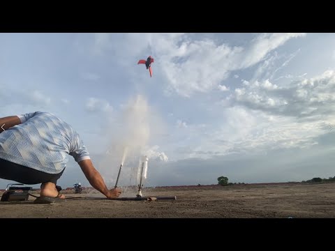 STEM: SODA MENTOS ROCKET EXPERIMENT - YouTube