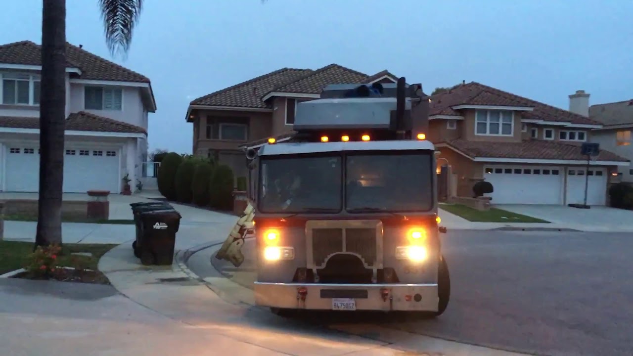 Spring Break trash day 2019 part 1 - YouTube