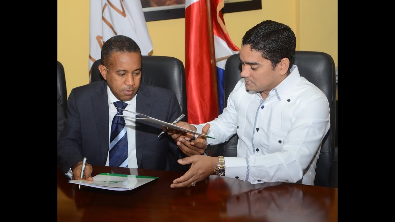 Anyelo B. Rodriguez, Firma convenio entre el Intabaco y Agrodosa. Más ...