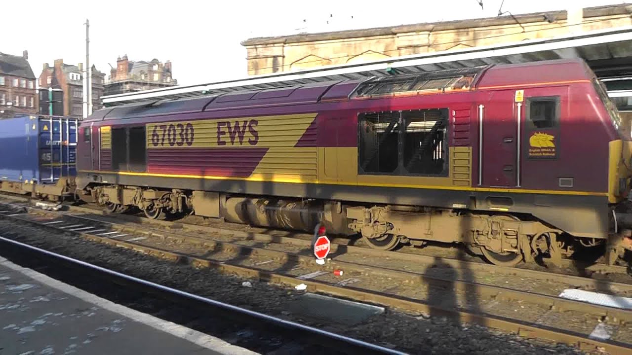 4M63 Mossend to Hams Hall Class 92 and class 67 No 92036 and 67030 ...