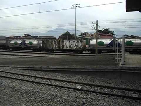 [KTM Berhad] Gula MSM Prai Block Trainload Number 201 Down departs off ...