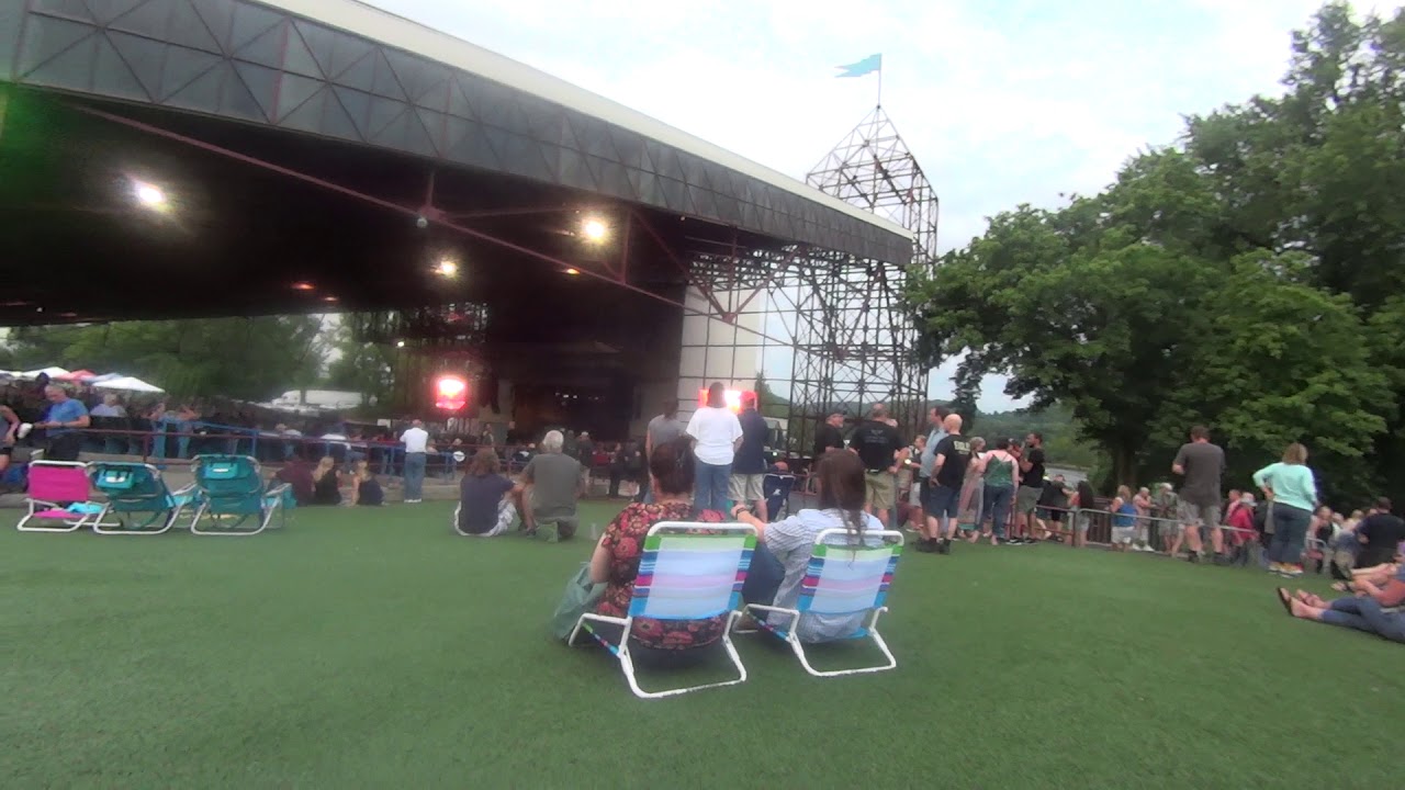 Riverbend Seating Lawn | Cabinets Matttroy