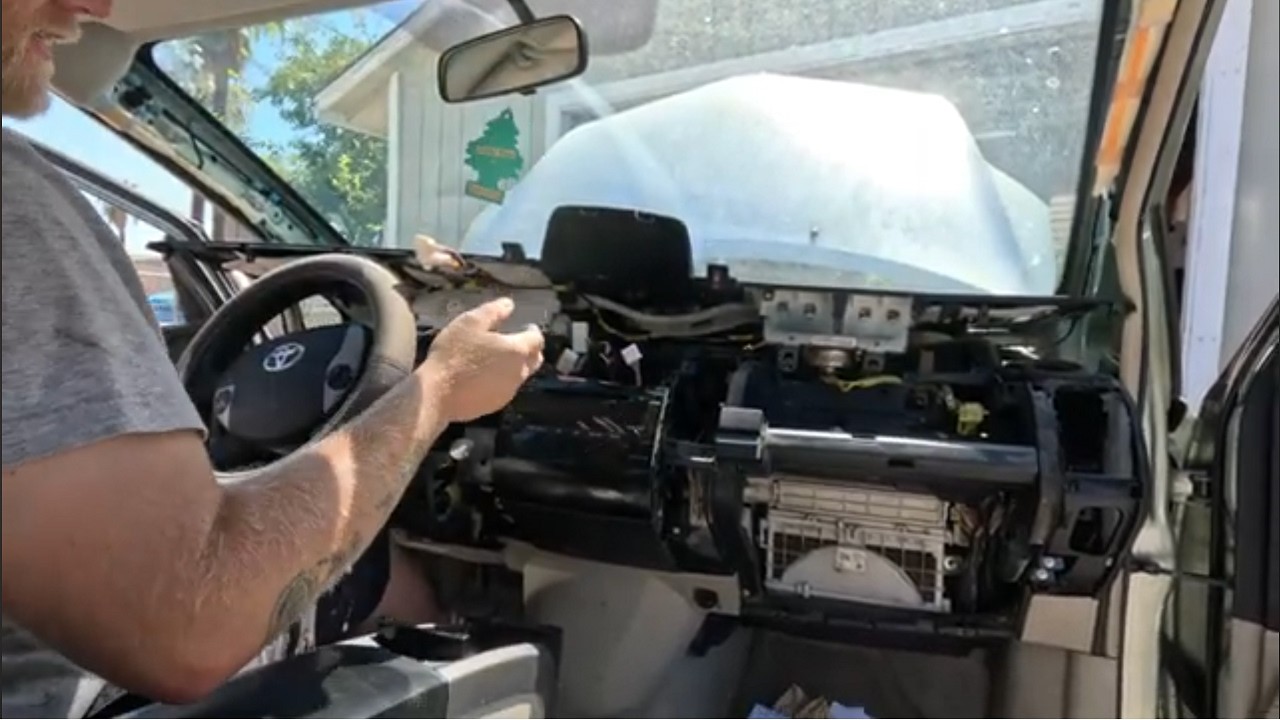 How to replace dash cluster on 08 Toyota Prius - YouTube