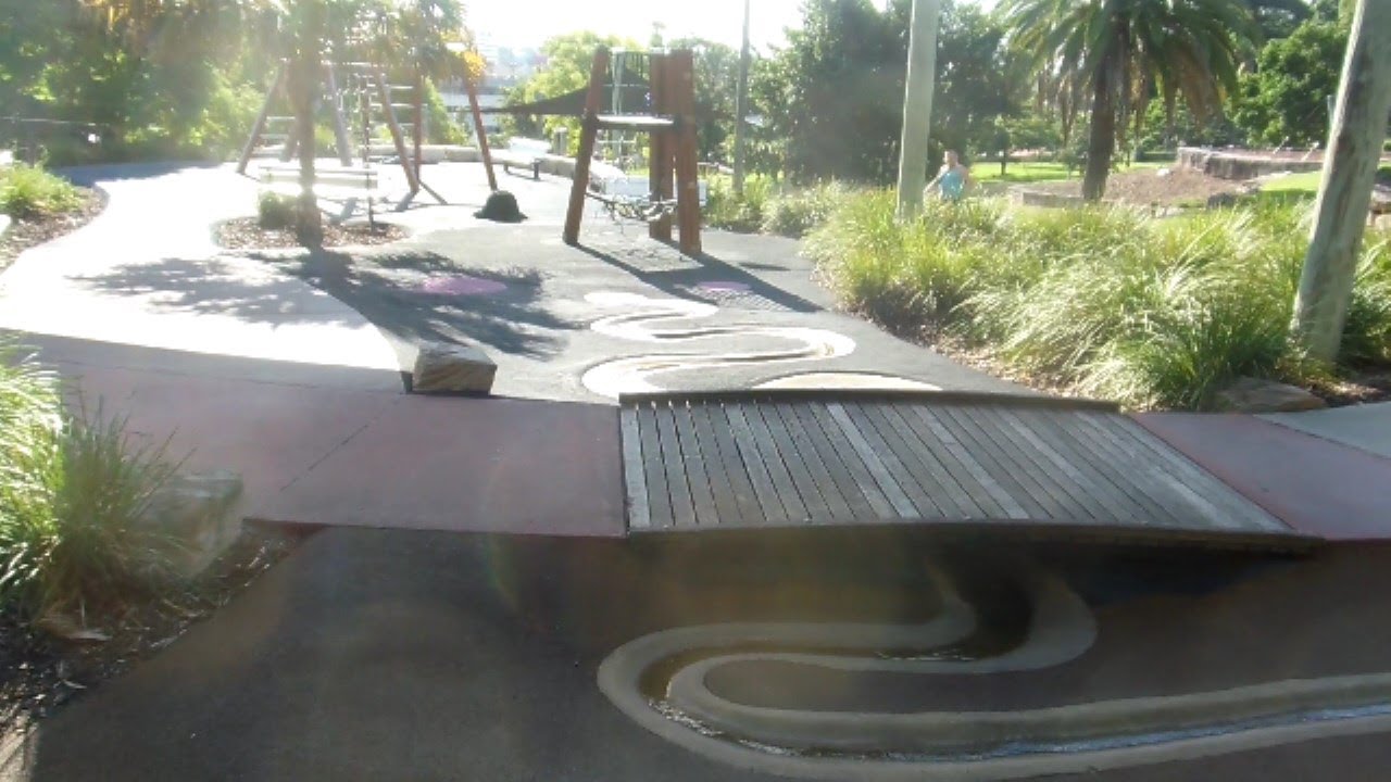 Very Cool Park in Australia - YouTube