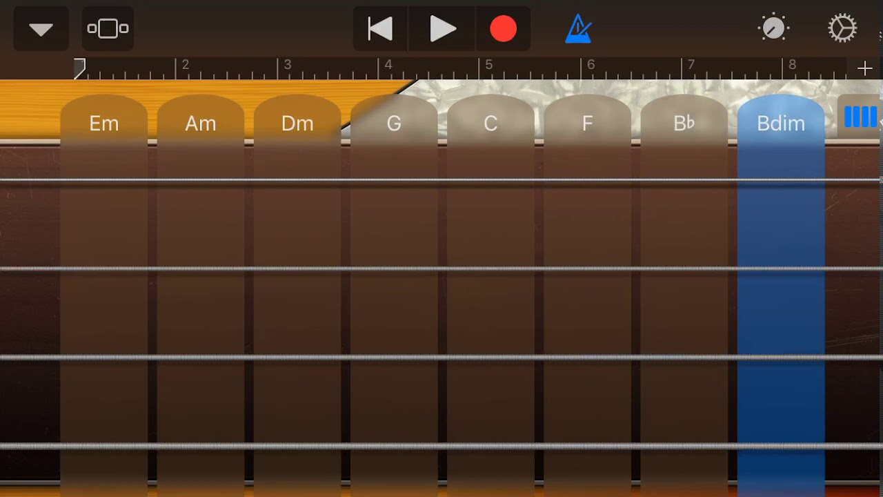 GarageBand bass - YouTube
