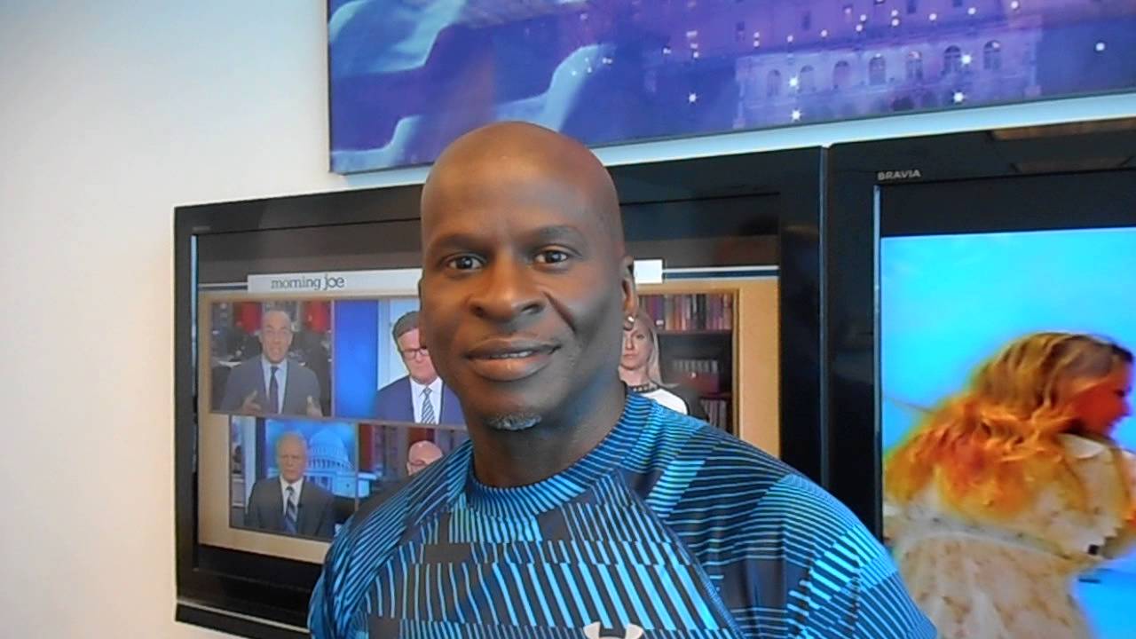 Chauncey D. Whitehead, TV One's NewsOneNOW w/ Roland Martin - YouTube