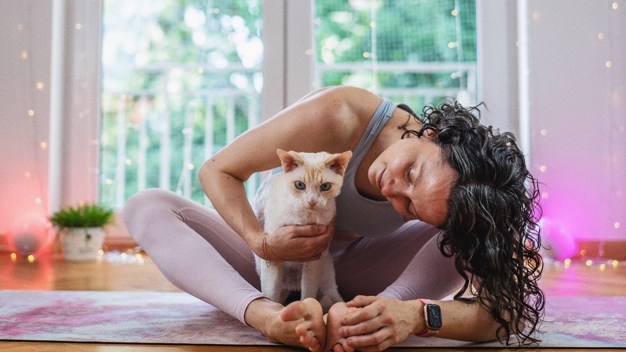 Prepare for the Weekend - Yoga Class - YouTube