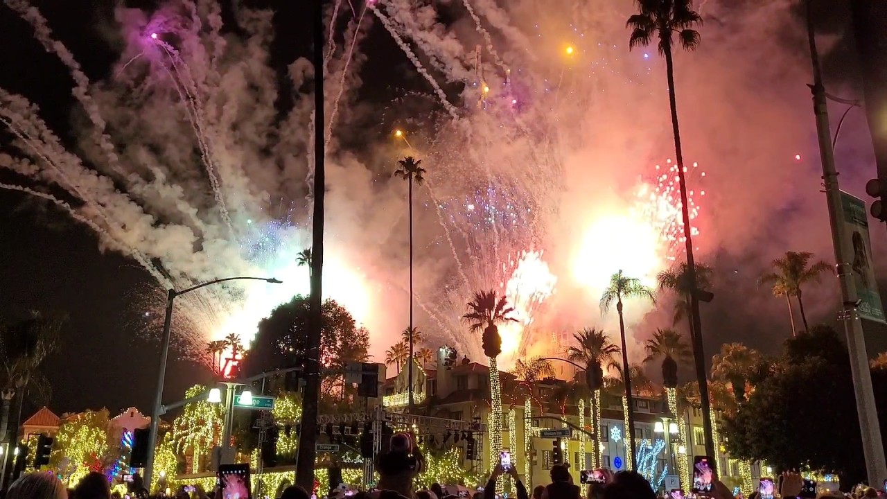 Spectacular fireworks and opening night of the Mission Inn Festival of ...