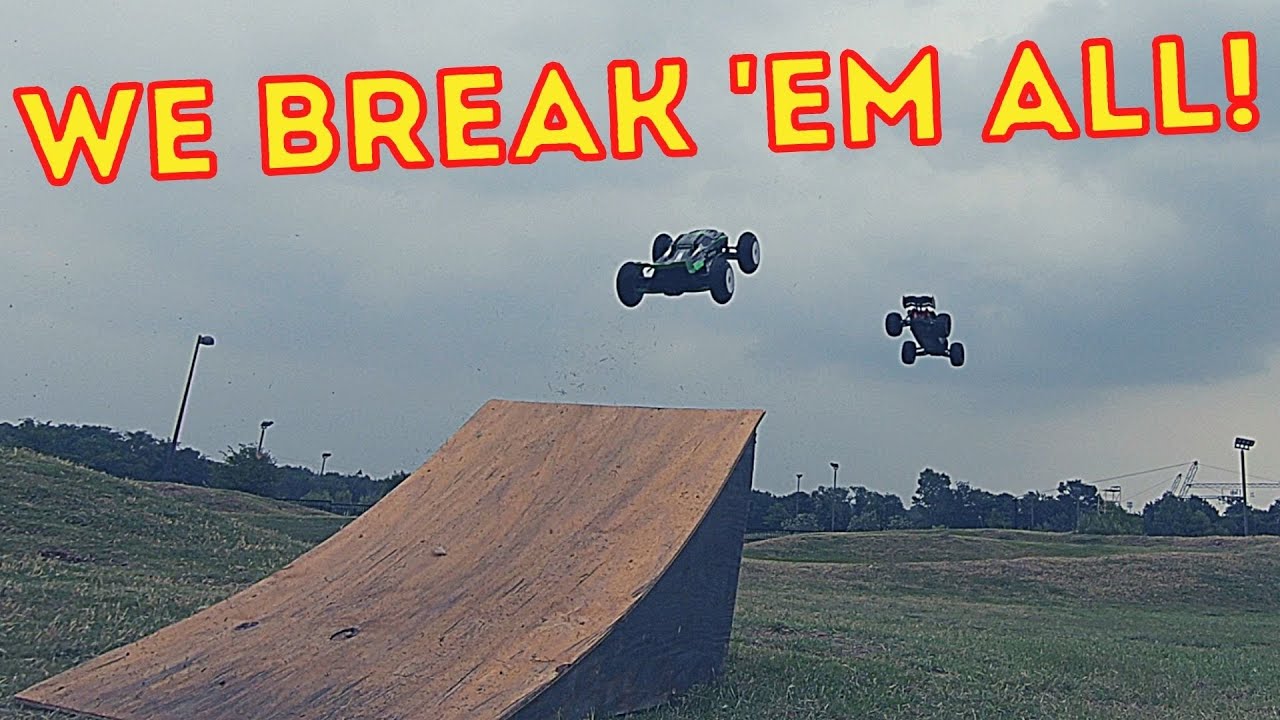 RC CAR BASHING MEETUP | FAST RC CARS JUMPING - YouTube