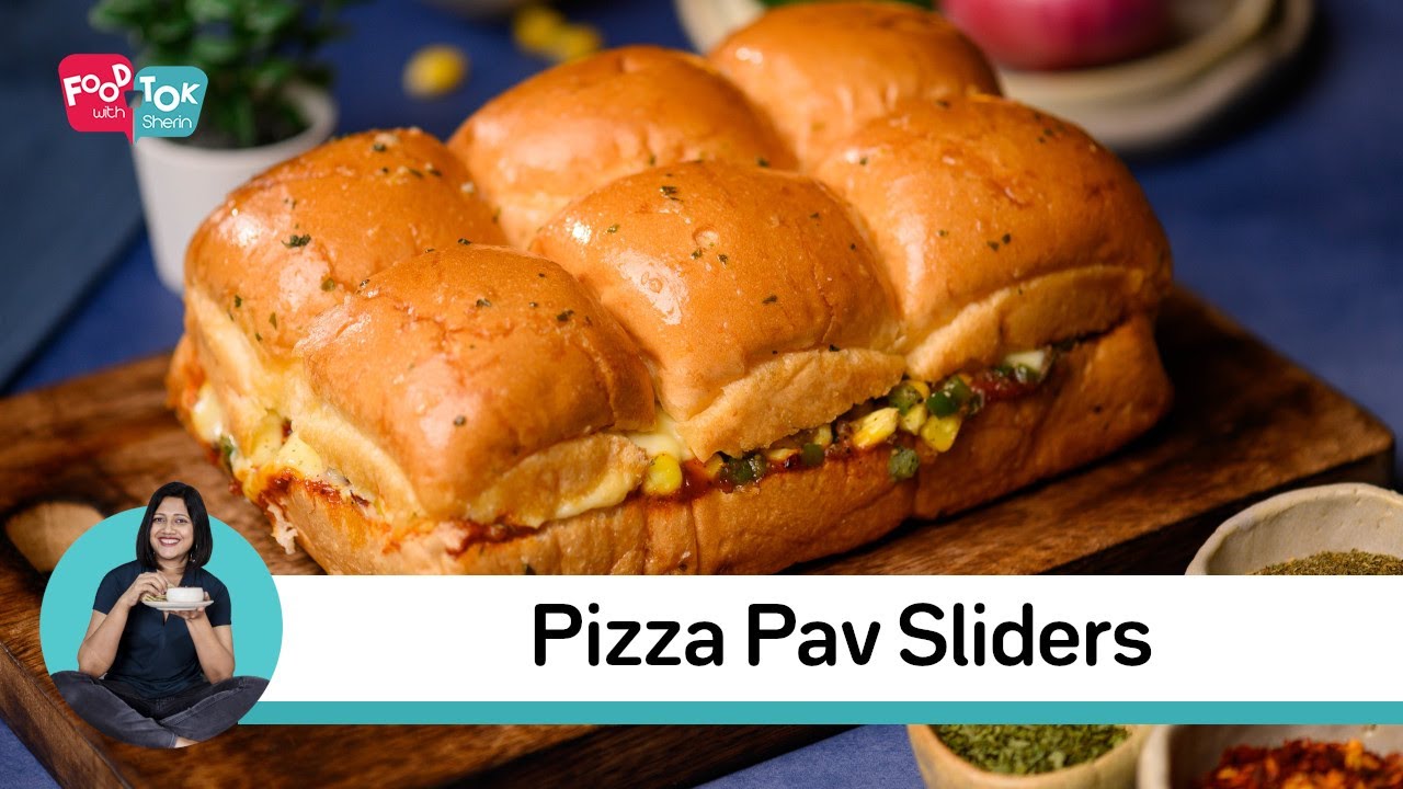 Delicious And Soft Pizza Pav Sliders Recipe | Pull Apart Pizza Pav ...