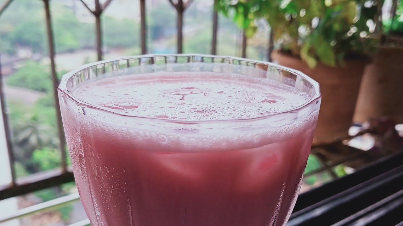 Roohafza Lassi (Mummy's Style) - YouTube