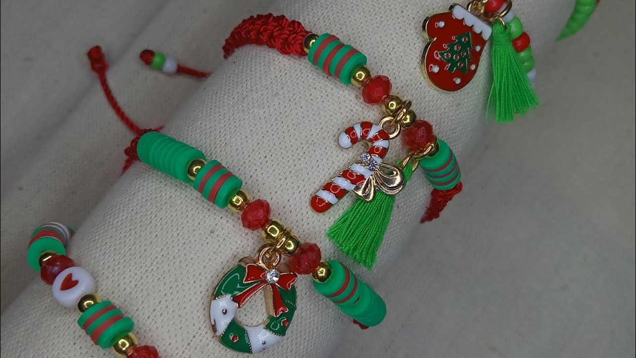 haciendo pulseras navideñas 🎄🎁⛄🤶🏻#navidad suscríbete 🤗😘 dale like 💝 ...