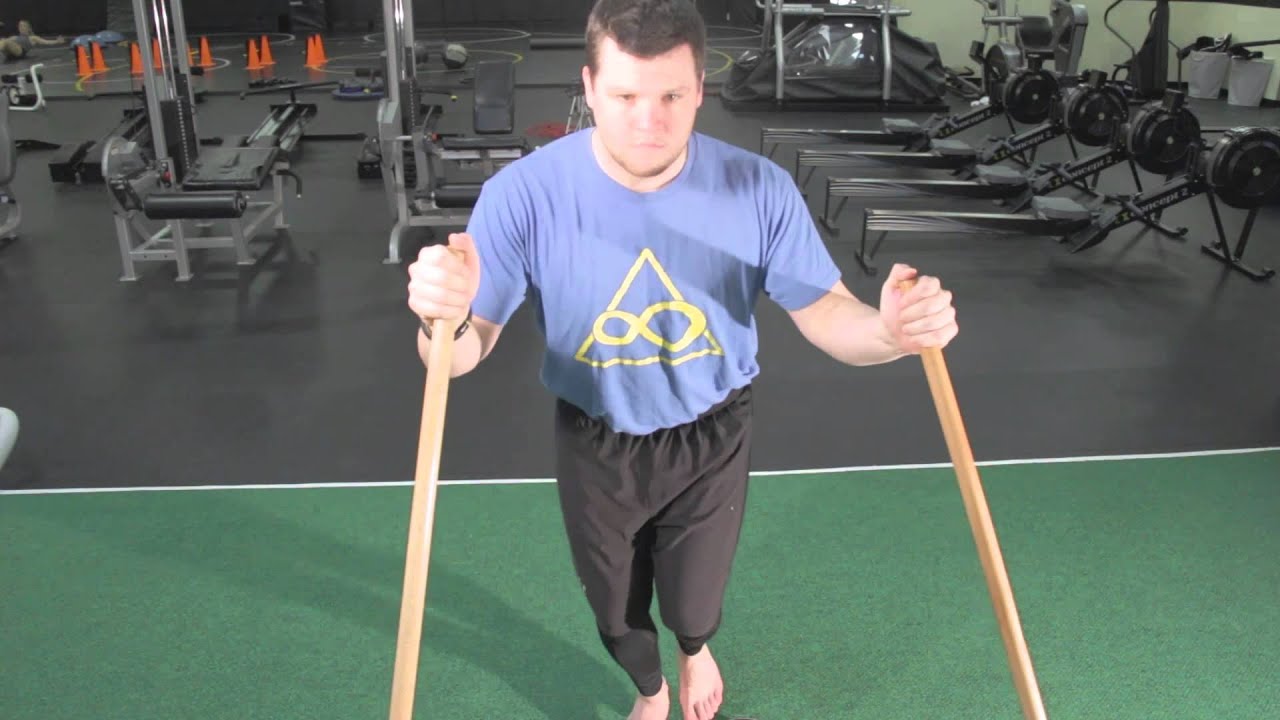 Single Leg Twists and Squats - YouTube