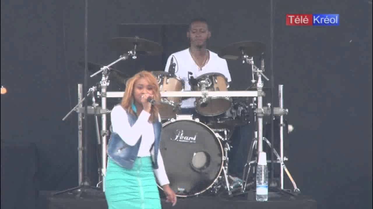 Radio crochet Expobat 2013 - YouTube