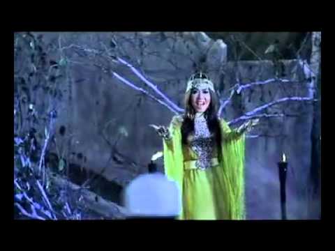Kota Santri - Anang Syahrini Original Video Clip