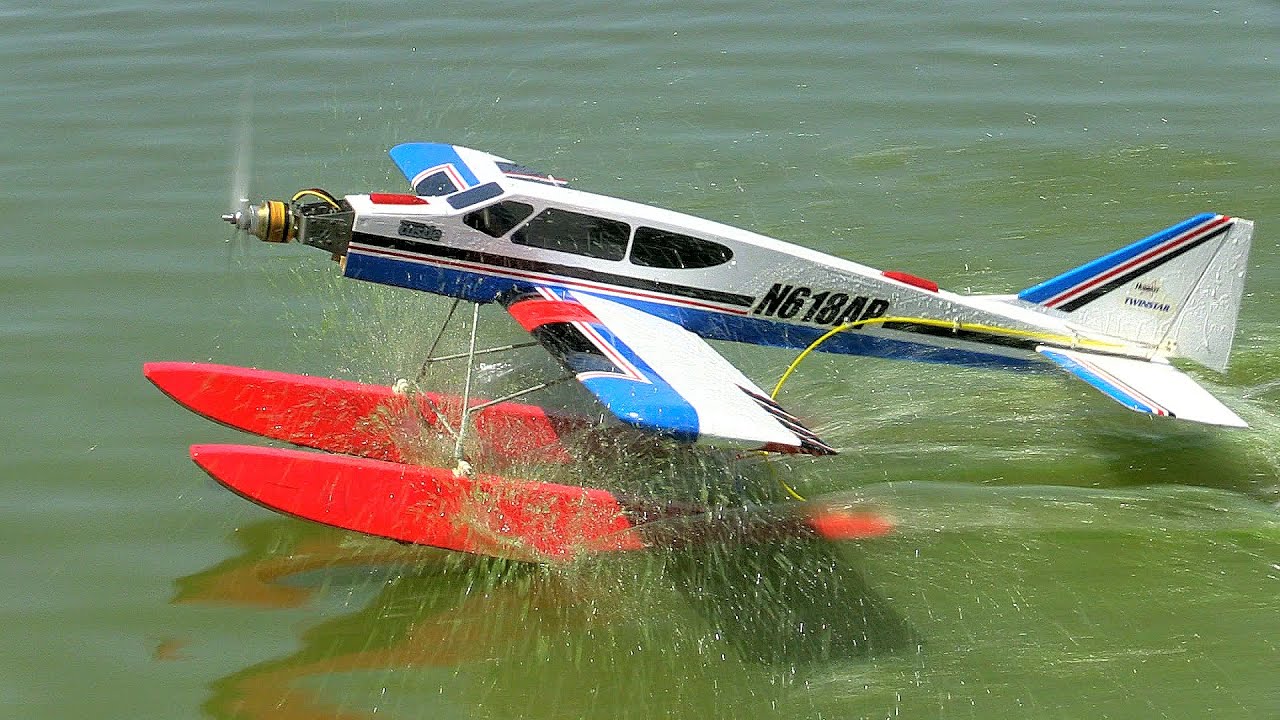 David flies his modified Hobbico "Twinstar" float plane - May 22, 2015 ...