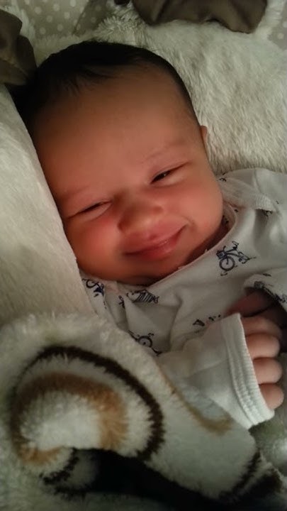 2 week old baby girl giggling - YouTube