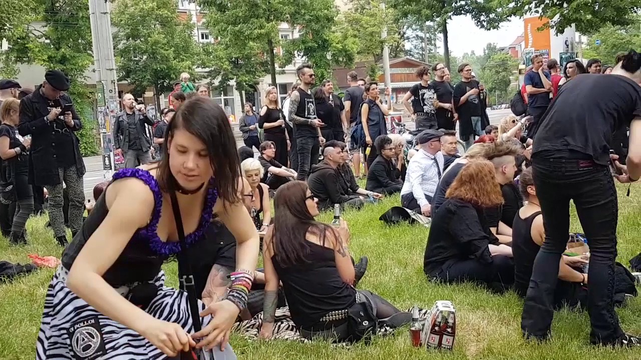 Synth Robots Dance Invasion 2017 - Leipzig - YouTube