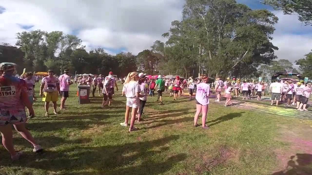 colour run feb 2015 Canberra - YouTube