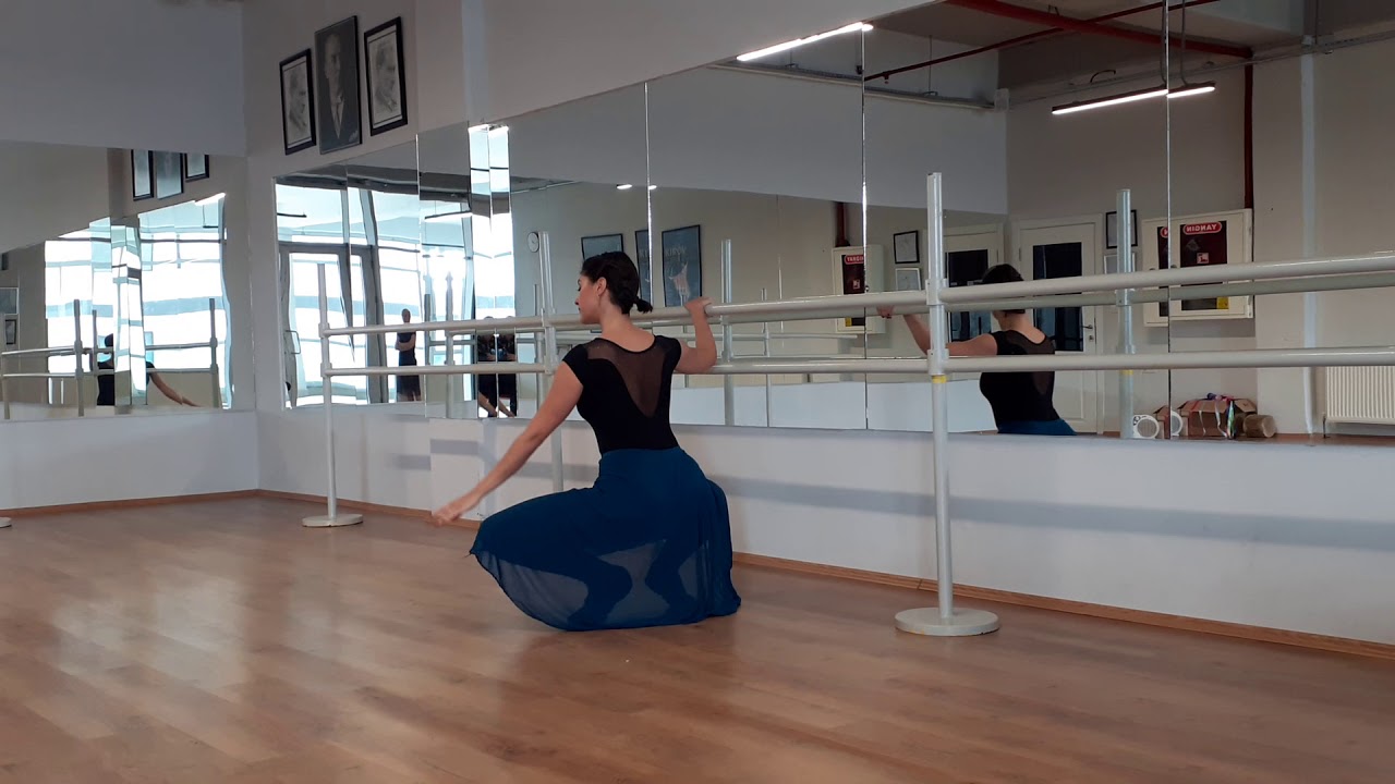 RAD Grade 4, Plies - YouTube