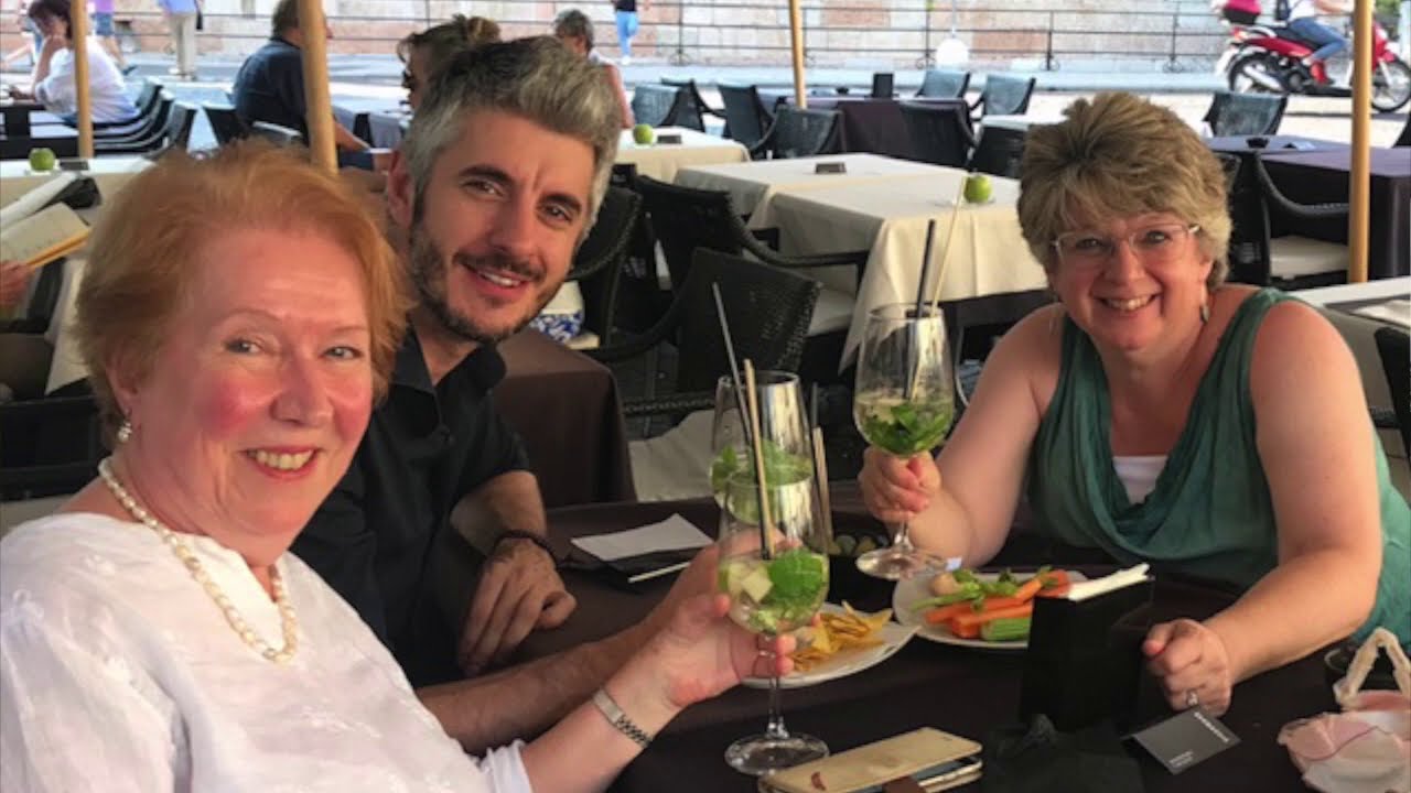 An interview with Opera Viva's Music Director Joyce Fieldsend - YouTube