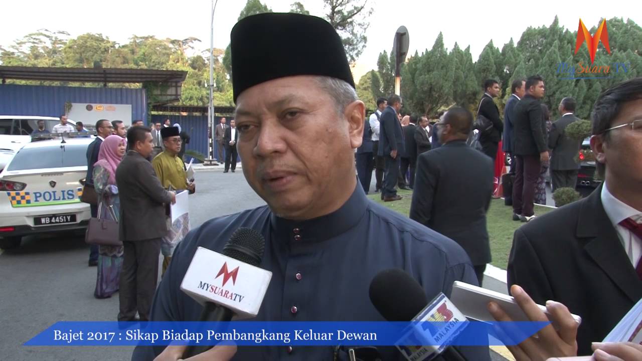 Bajet 2017 : Sikap Biadap Pembangkang Keluar Dewan - YouTube