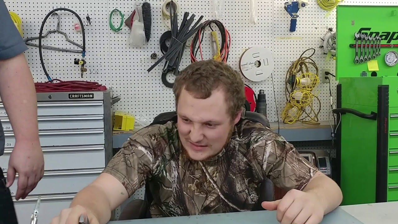 Guy gets farted on - YouTube