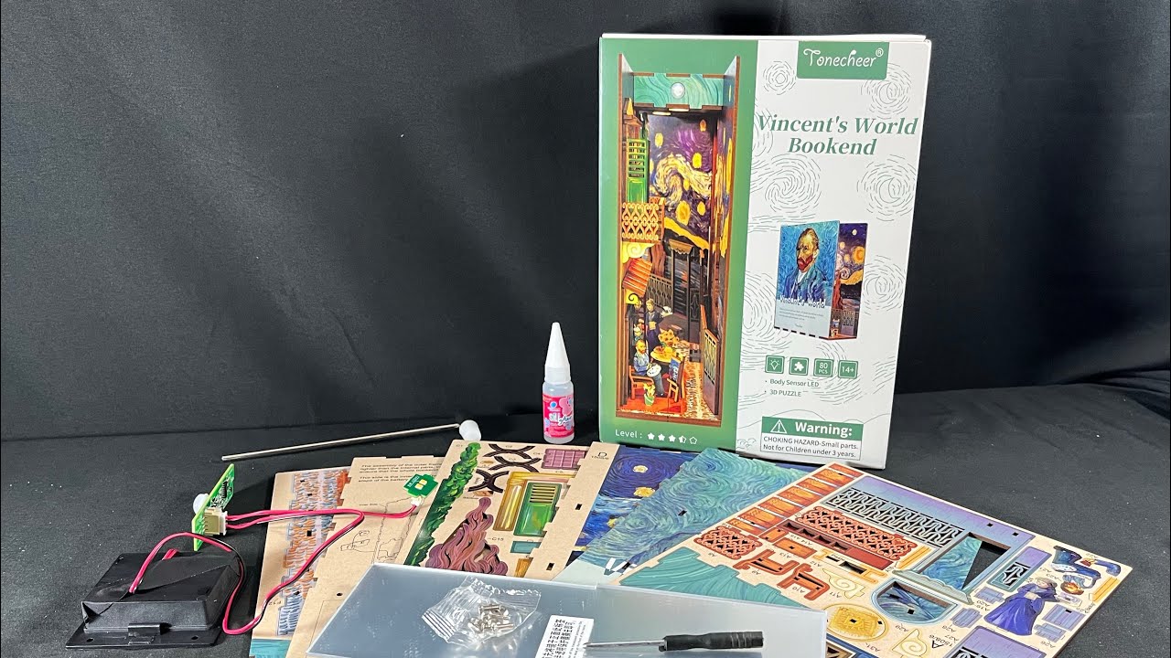 Tonecheer Vincent's World Bookend Unboxing - YouTube