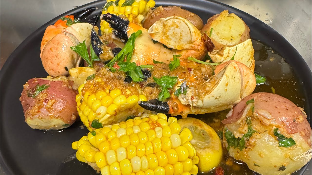 Make this Easy Seafood Boil! - YouTube