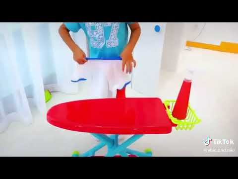 Niki et Flad et sa maman - YouTube