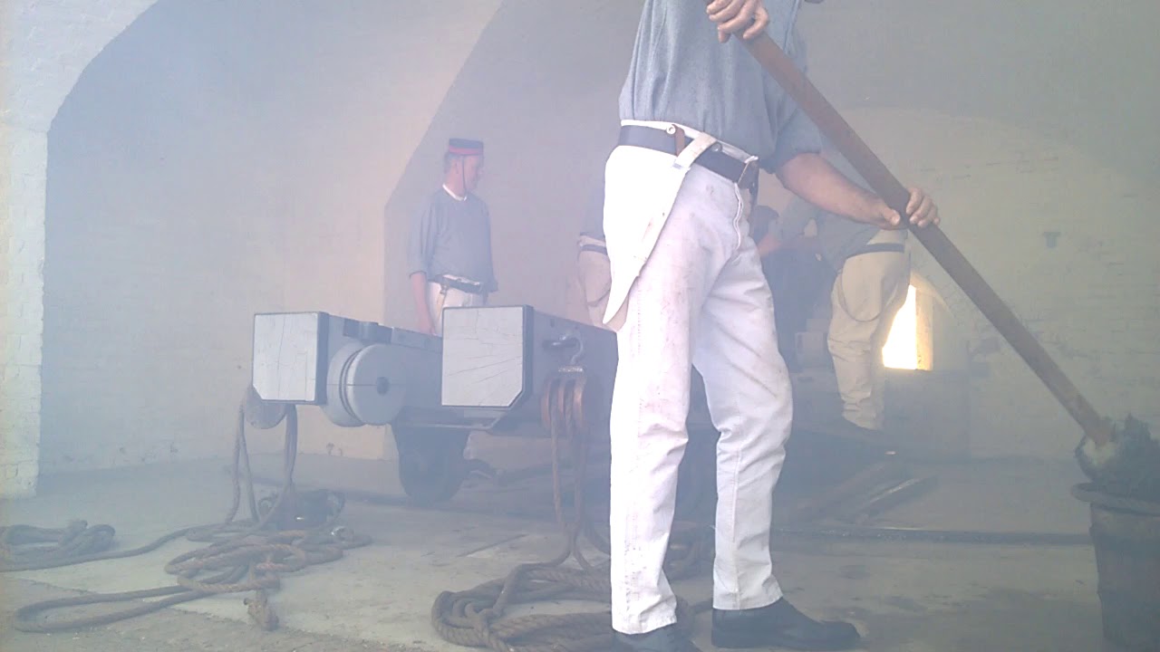 Wrought Iron Rifled Breech Loading 7inch Gun - YouTube
