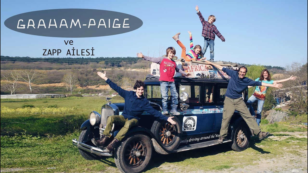 1928 model Graham Paige Klasik Otomobilleriyle Herman Zapp ve Ailesi ...